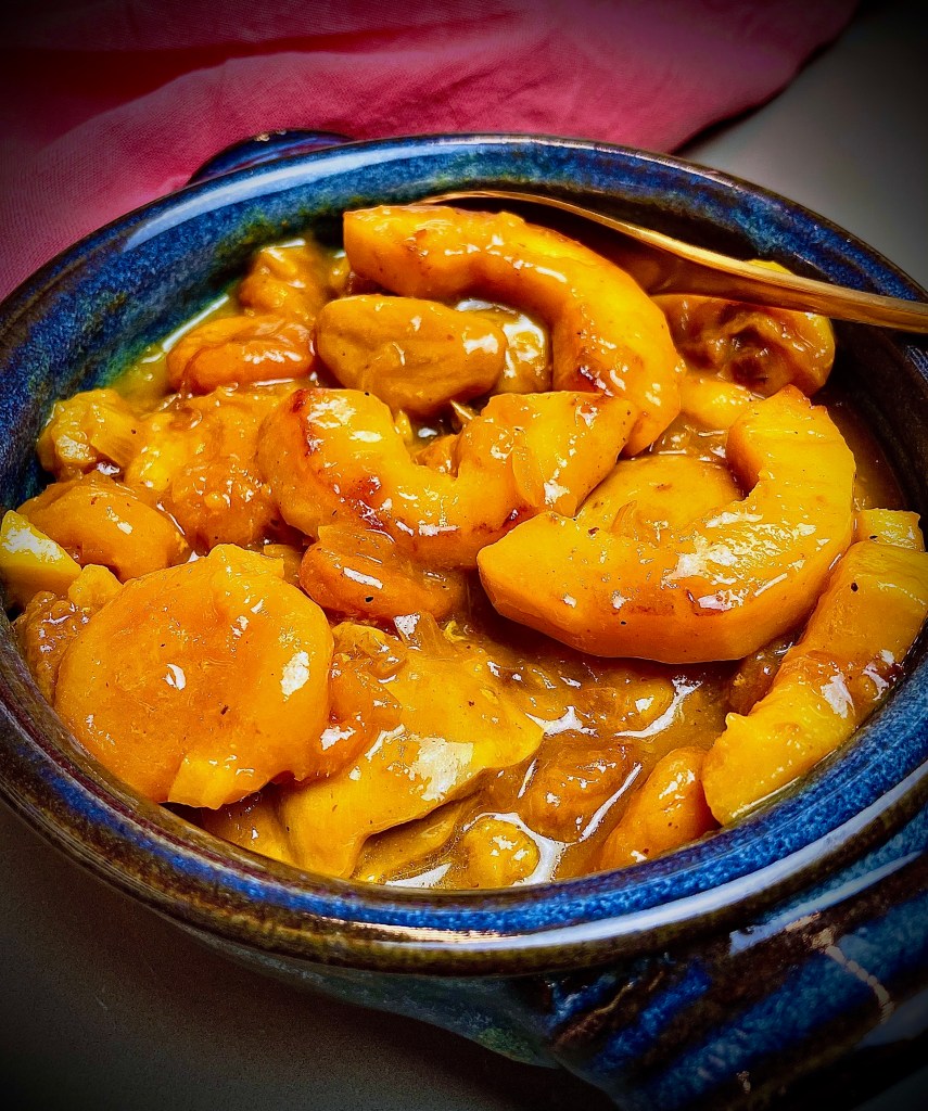 Khoresh Beh ba Aloo (Persian Chicken & Quince Stew)